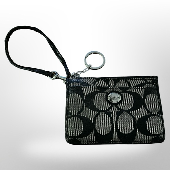 Coach | Bags | Coach Peyton Dream C Wristlet Coated Canvas Signature ...